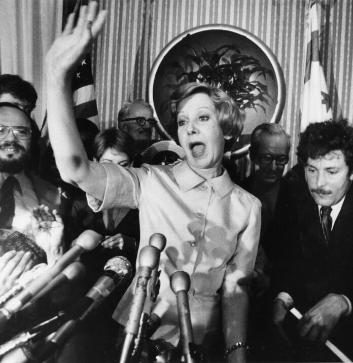 The Trailblazing Journey of Jane Byrne, Chicago's First Female Mayor ...